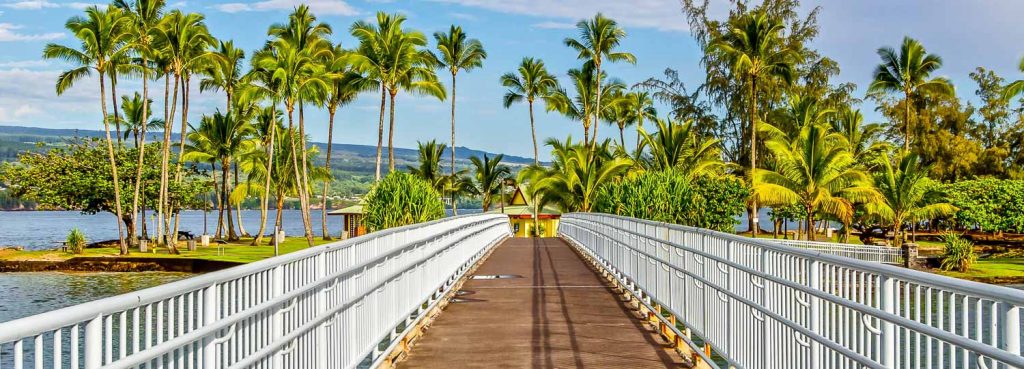 Why You Should Take a Day Trip to Hilo Hawaii | Big Island Guide