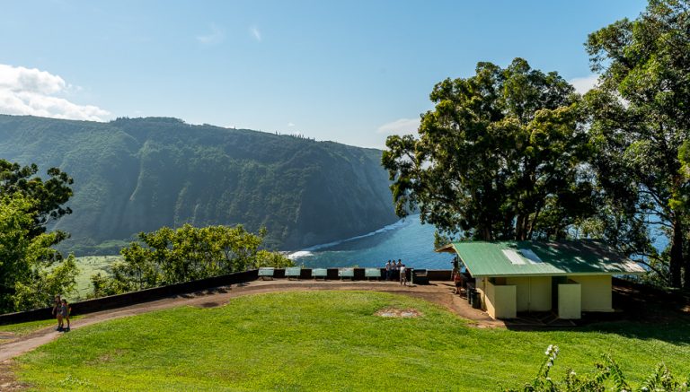 The Waipio Valley - What You Need to Know | Big Island Guide